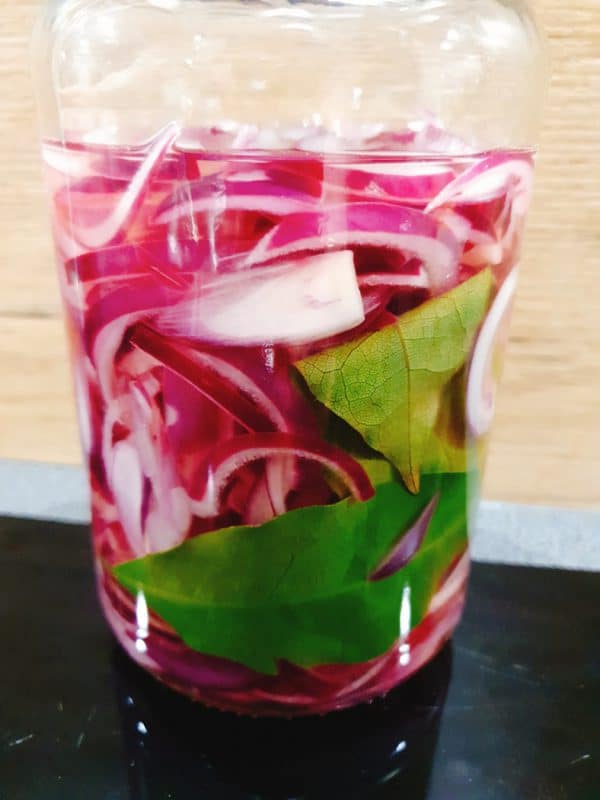 Pikle z czerwonej cebuli - Kamila gotuje - iLoveCooking.pl